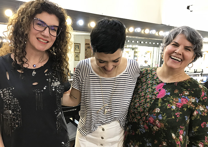 Maquiagem para pele madura: novo curso de automaquiagem do Liceu